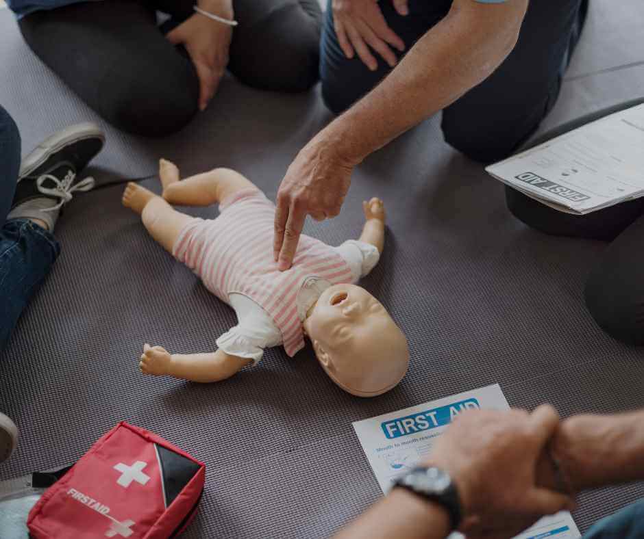 What To Expect In a Baby First Aid Online Course | The First Aid Nest