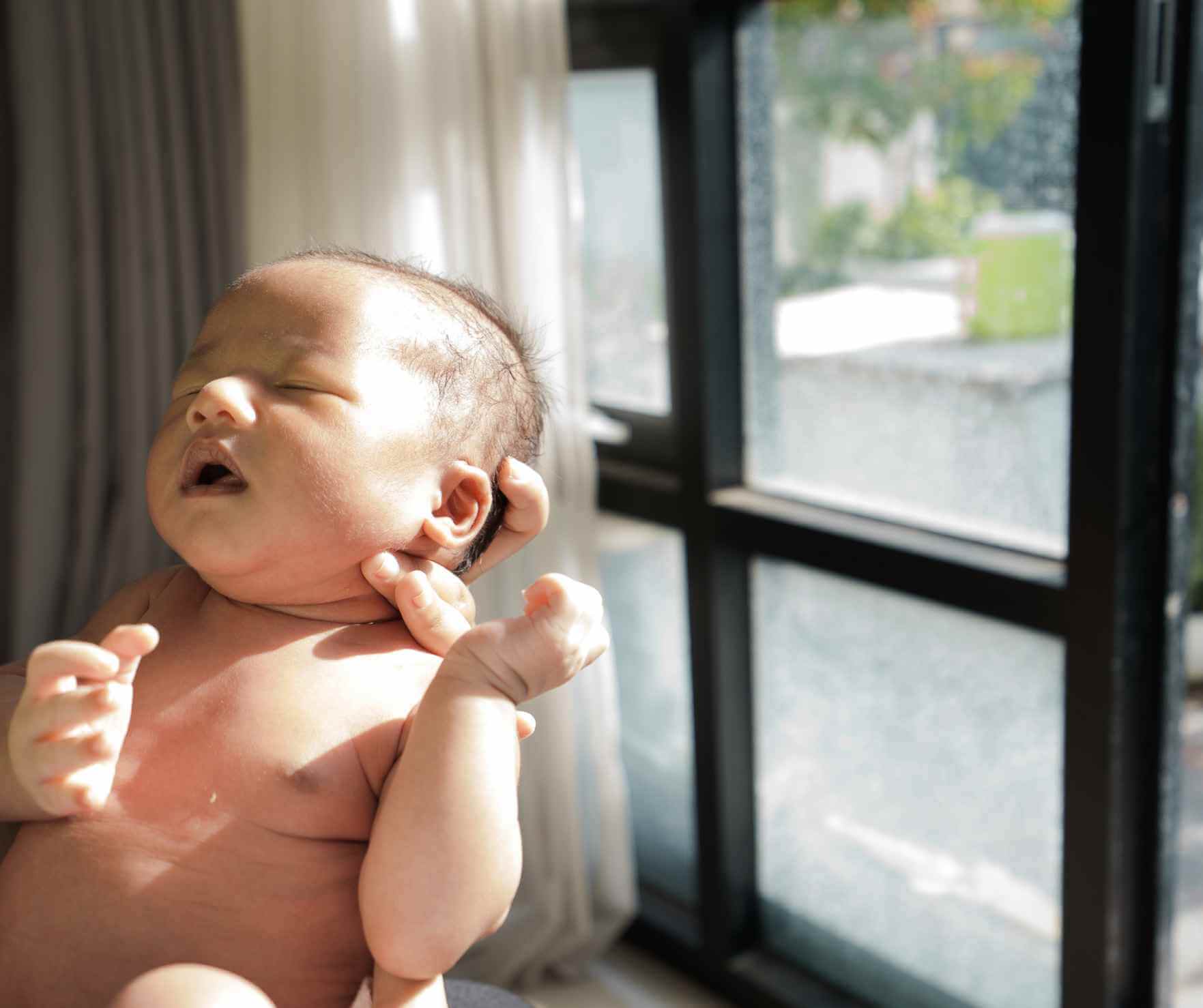 First Aid For Baby Sunburn And Heat Stroke | The First Aid Nest, Kids ...