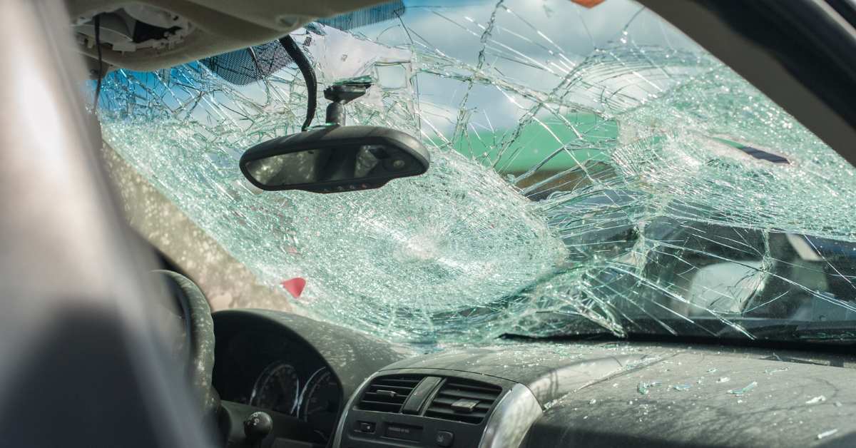 First Aid Response to Car Accidents: Prioritizing Safety and Assessing ...