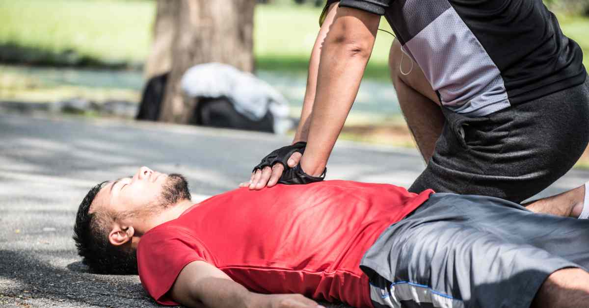 How to Respond to a Heart Attack: Life-saving Steps | The First Aid Nest